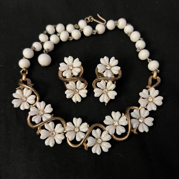 Trifari | Jewelry | Vintage Trifari Set | Poshmark
